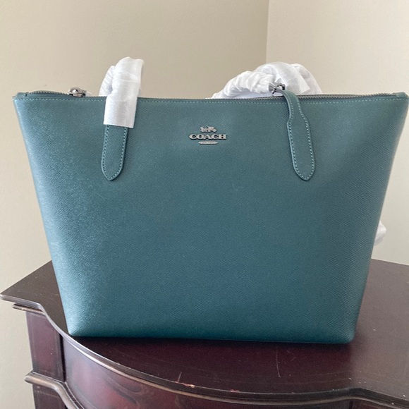 Coach | Bags | Beautiful Forest Green Coach Bag Zipper Top Closure New ...
